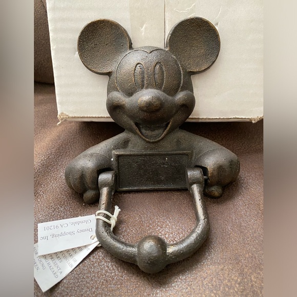 Disney Shopping INC | Accents | Vintage Mickey Mouse Door Knocker ...